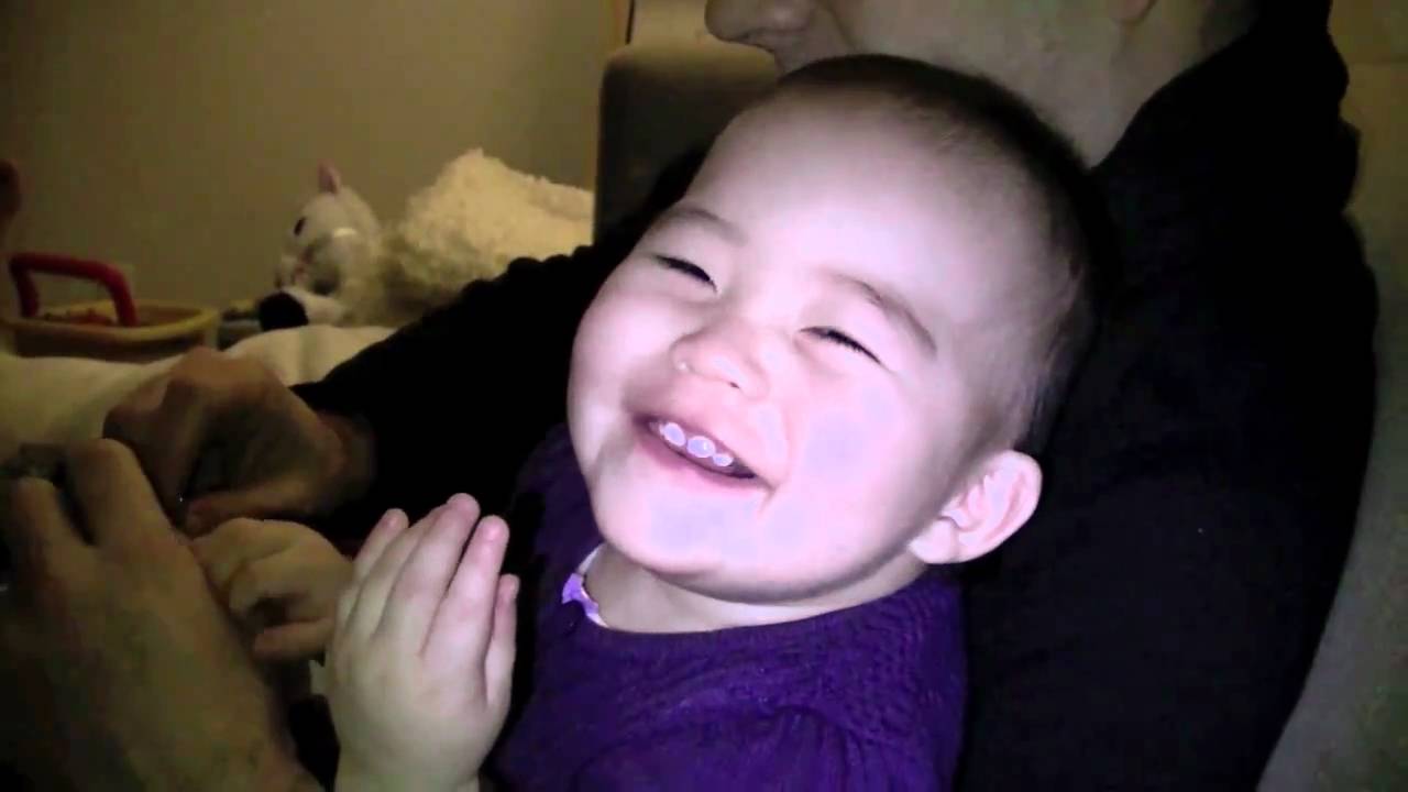 she is so cute.mp4 - YouTube