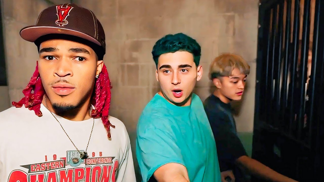 ESCAPE ROOM w/ FaZe Clan - YouTube