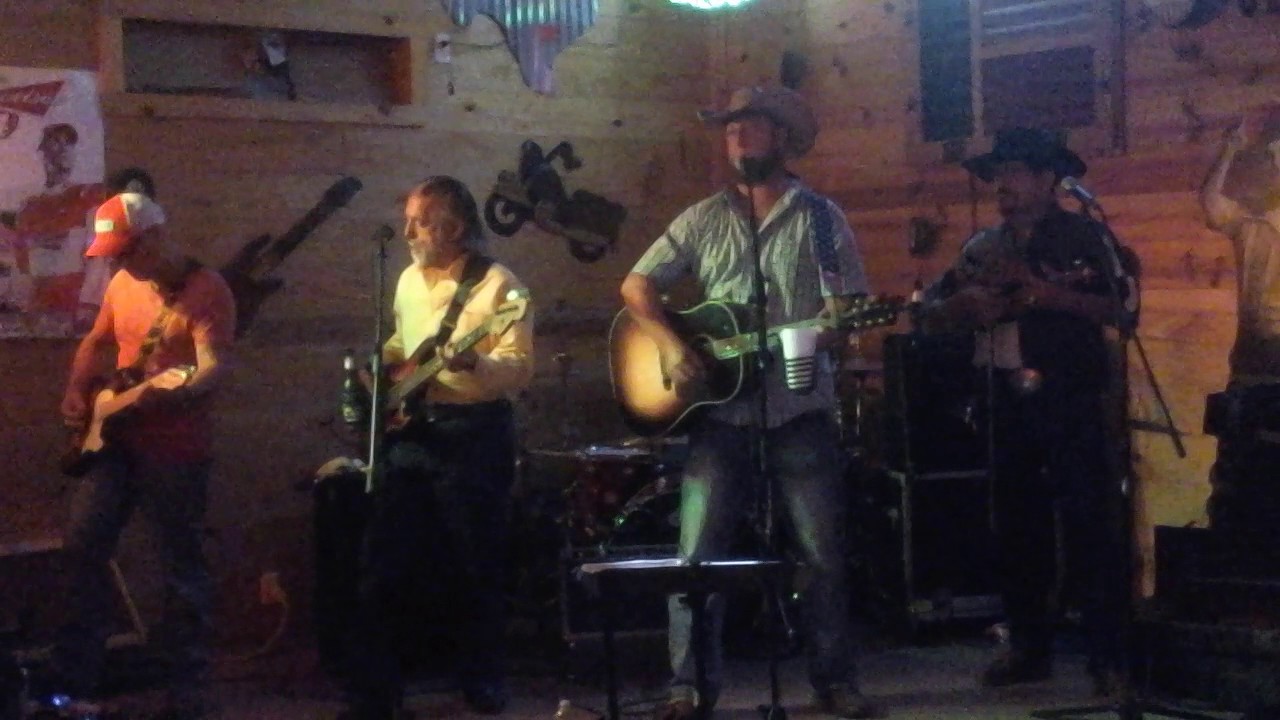 Caleb Haynes singing cover " Amy ' s back in Austin" - YouTube