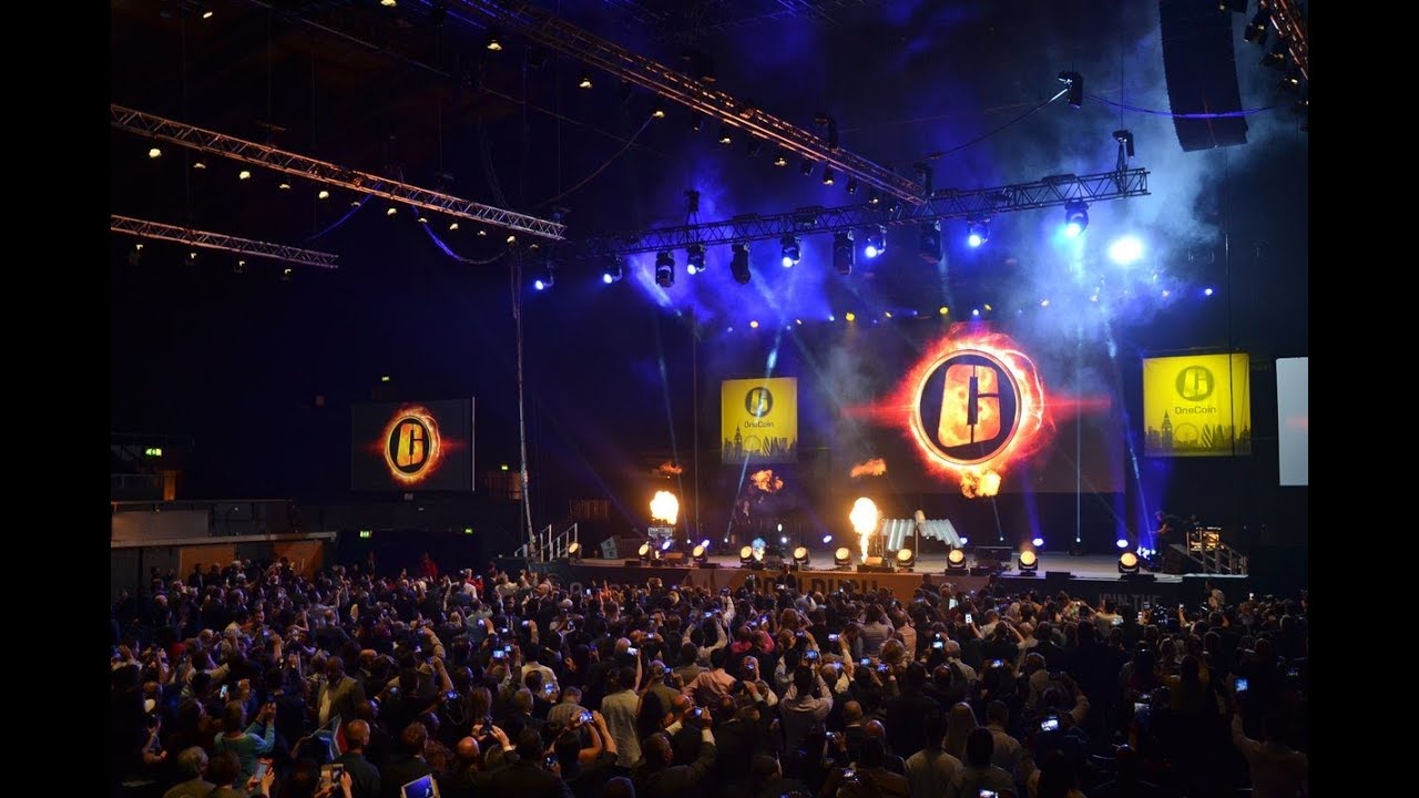 OneCoin Event In London With Dr Zafar - YouTube