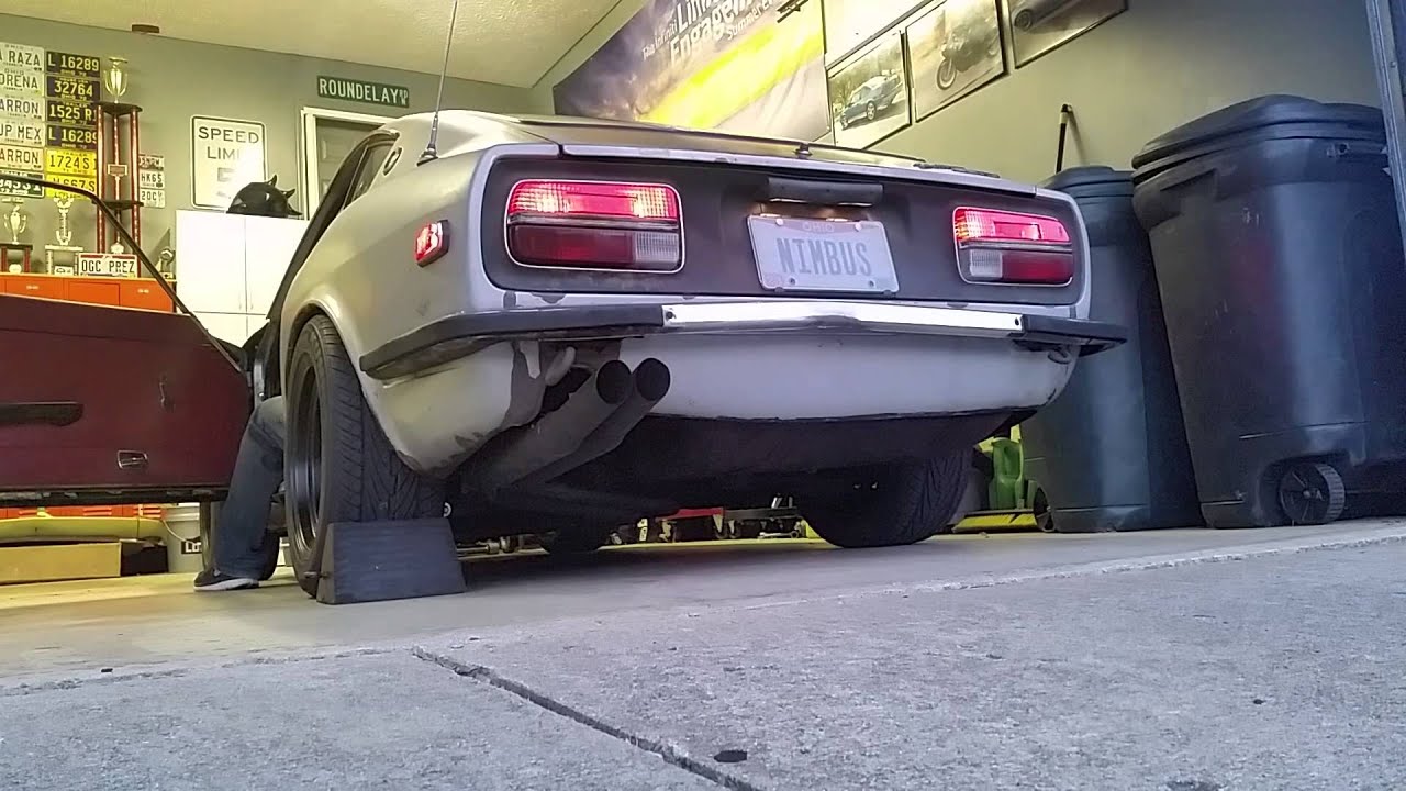 1972 Datsun 240Z, Super Sprint Exhaust - YouTube