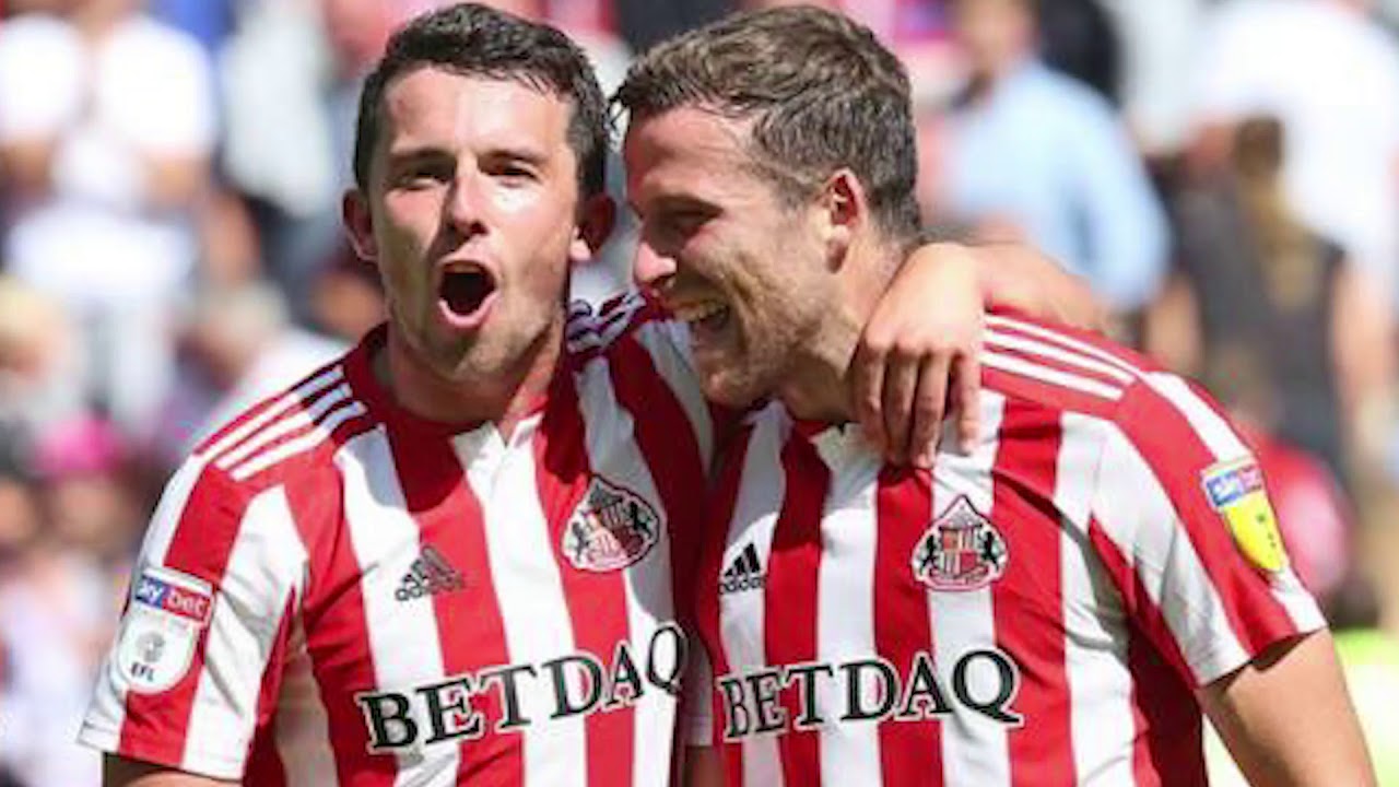 Charlton Athletic vs Sunderland, League One play-off final - YouTube