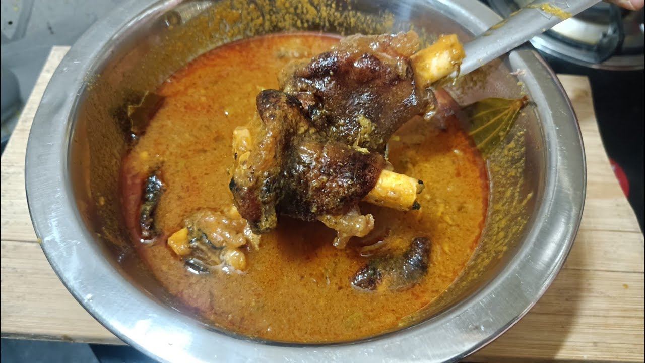 మటన్ పాయ ఓ సారి ఇలా చేశారంటే రుచి అదిరిపోతుంది 😋 Mutton Paya Recipe| Spicy Masala Mutton Legs ...