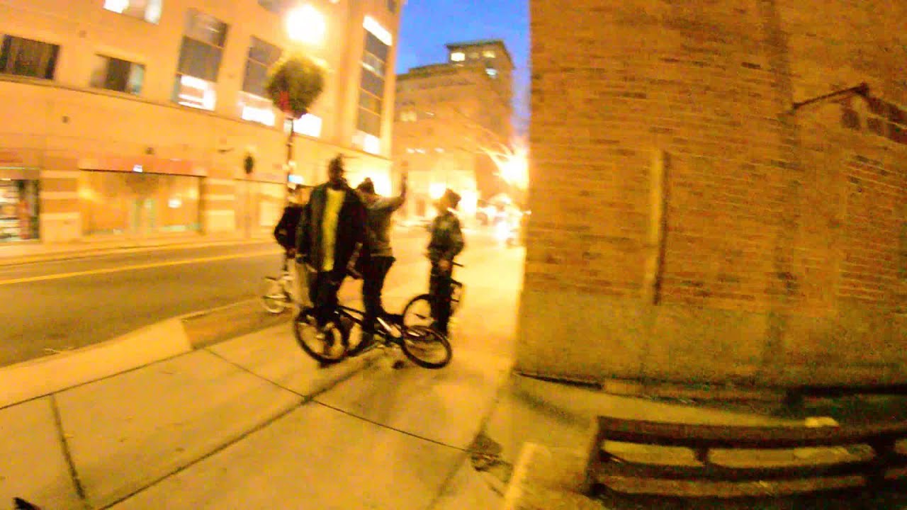 Hobo fight In Trenton - YouTube