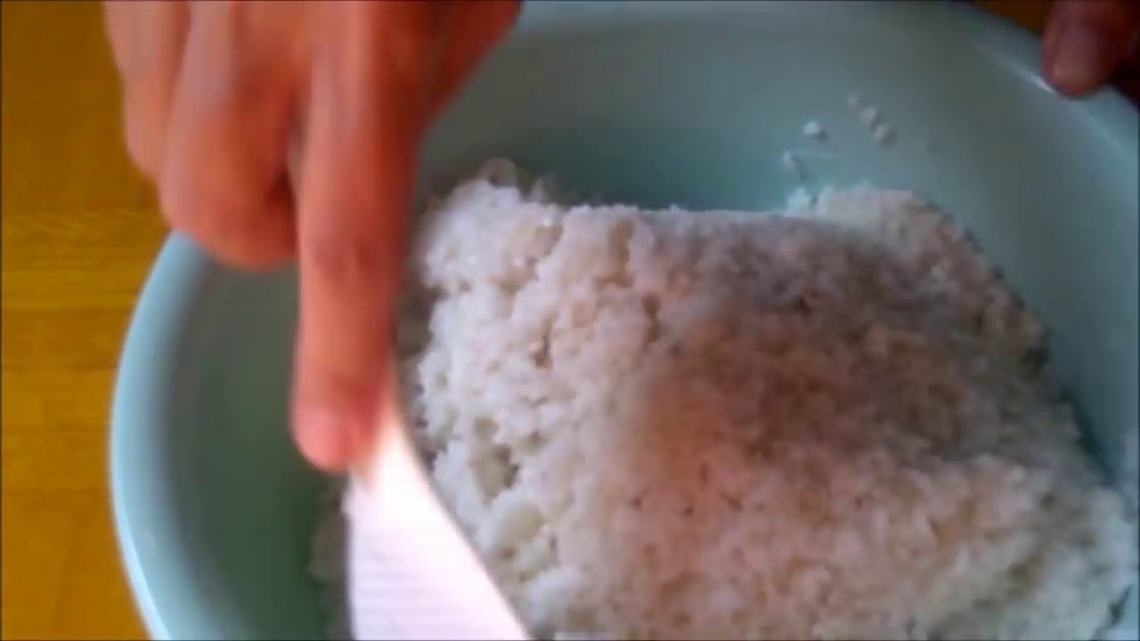 Resep cara membuat uli ketan goreng lezat - YouTube