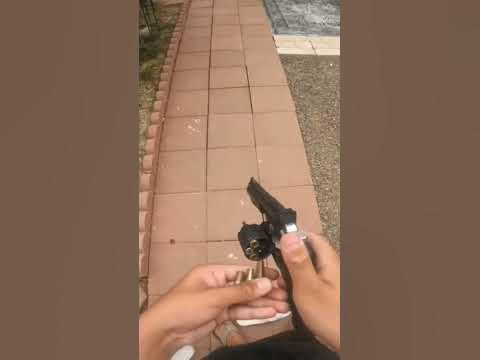 FASTEST REVOLVER RELOAD!!! WITHOUT SPEED LOADER - YouTube