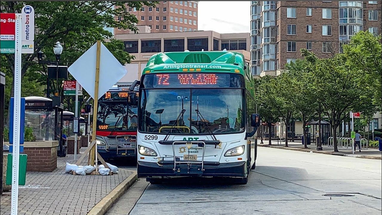 ART Arlington Regional Transit 2017 New Flyer XN40 Rt.72 Shirlington ...
