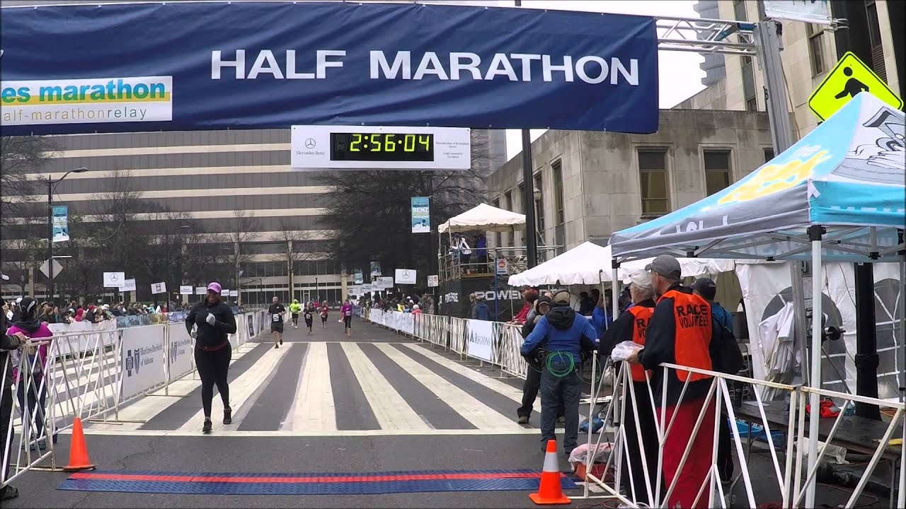 Mercedes Half Marathon 2015 - YouTube