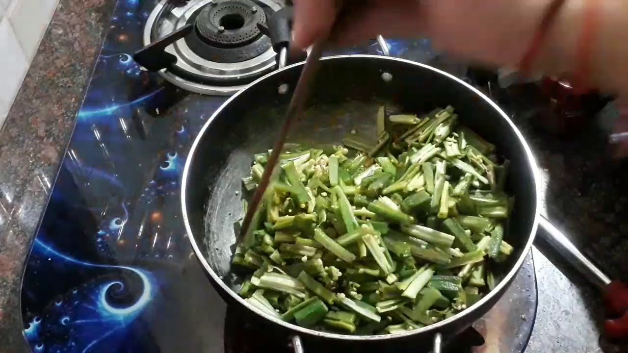 Lady Finger Soup | भींडी की सब्जी | Cooking Master - YouTube