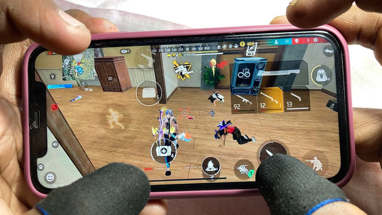 SOLO VS SQUAD HUD 4 FINGERS IPHONE 11 HANDCAM TEST SETTINGS + HUD ...