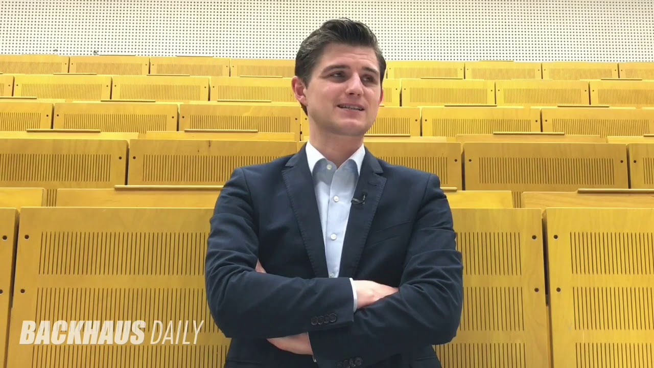 Backhaus an der Uni - YouTube