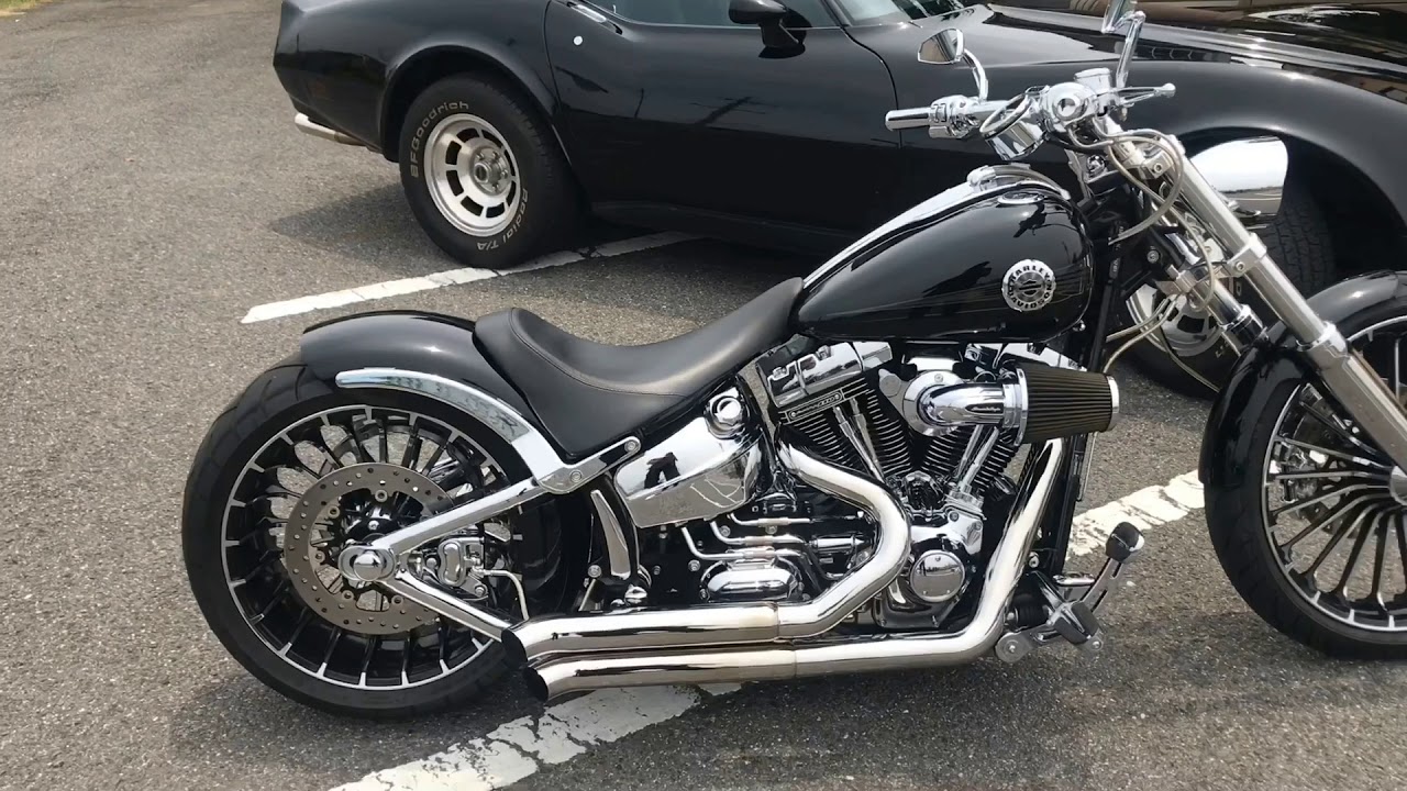 HARLEY-DAVIDSON 2015 FXSB Breakout - YouTube