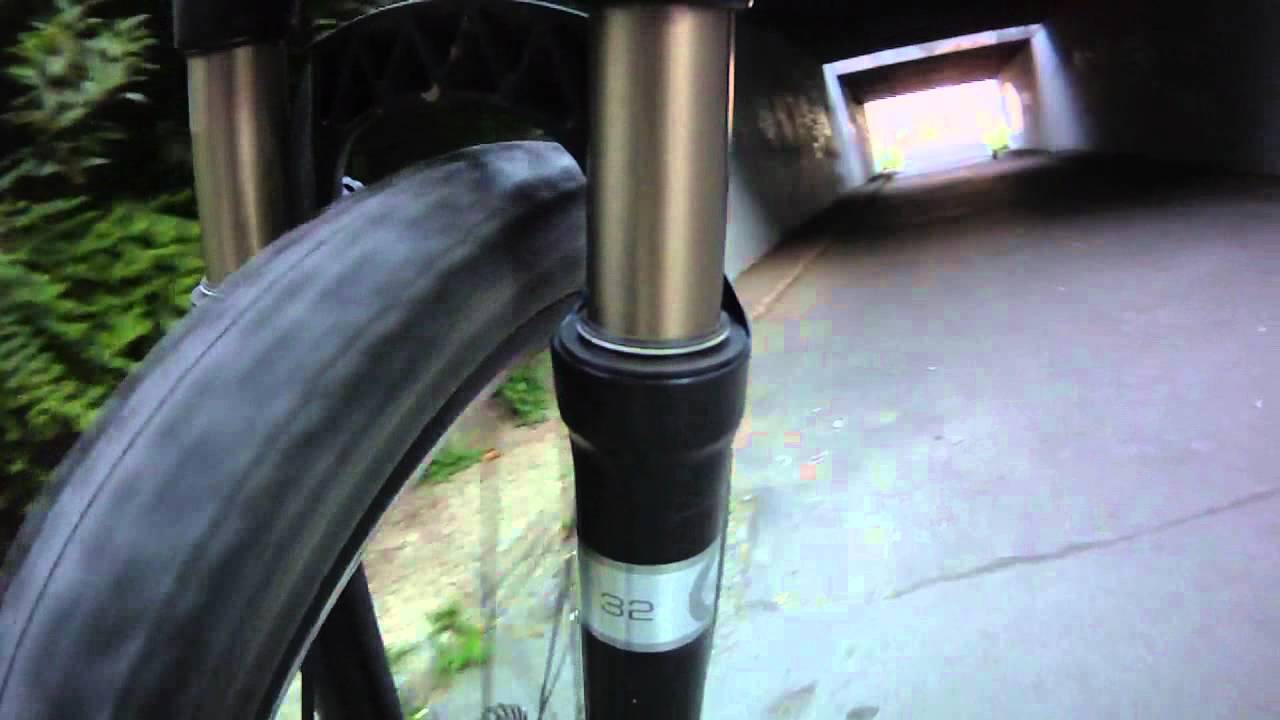 Fox F100 RL 29er and CouturHD 1080p - YouTube