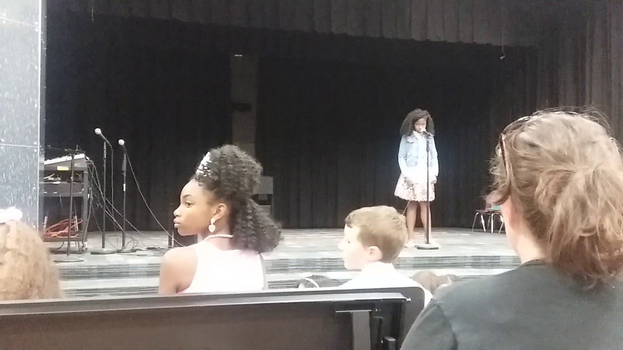 Special Moment at Talent Show || ViralHog - YouTube