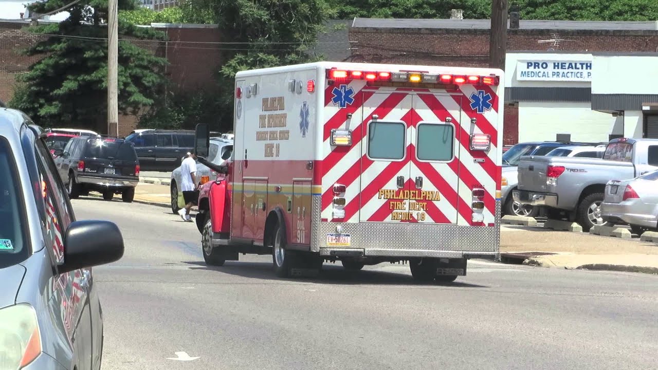 PFD Medic 18 Responding - YouTube