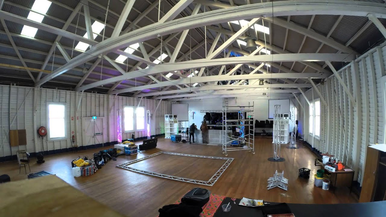 Fresh Rave: Homegrown 2014 - Timelapse (Setup) - YouTube