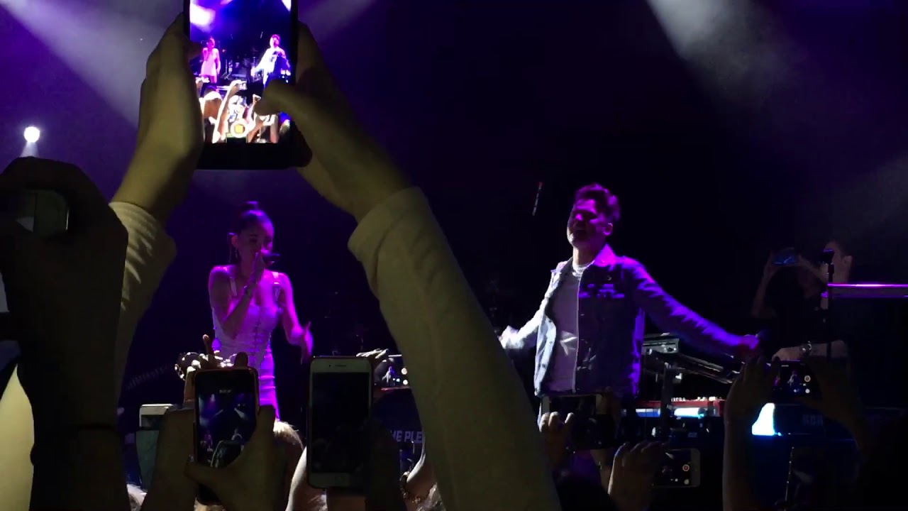 Madison Beer ft. Conor Maynard - Sing Off (As She Pleases Tour) London ...