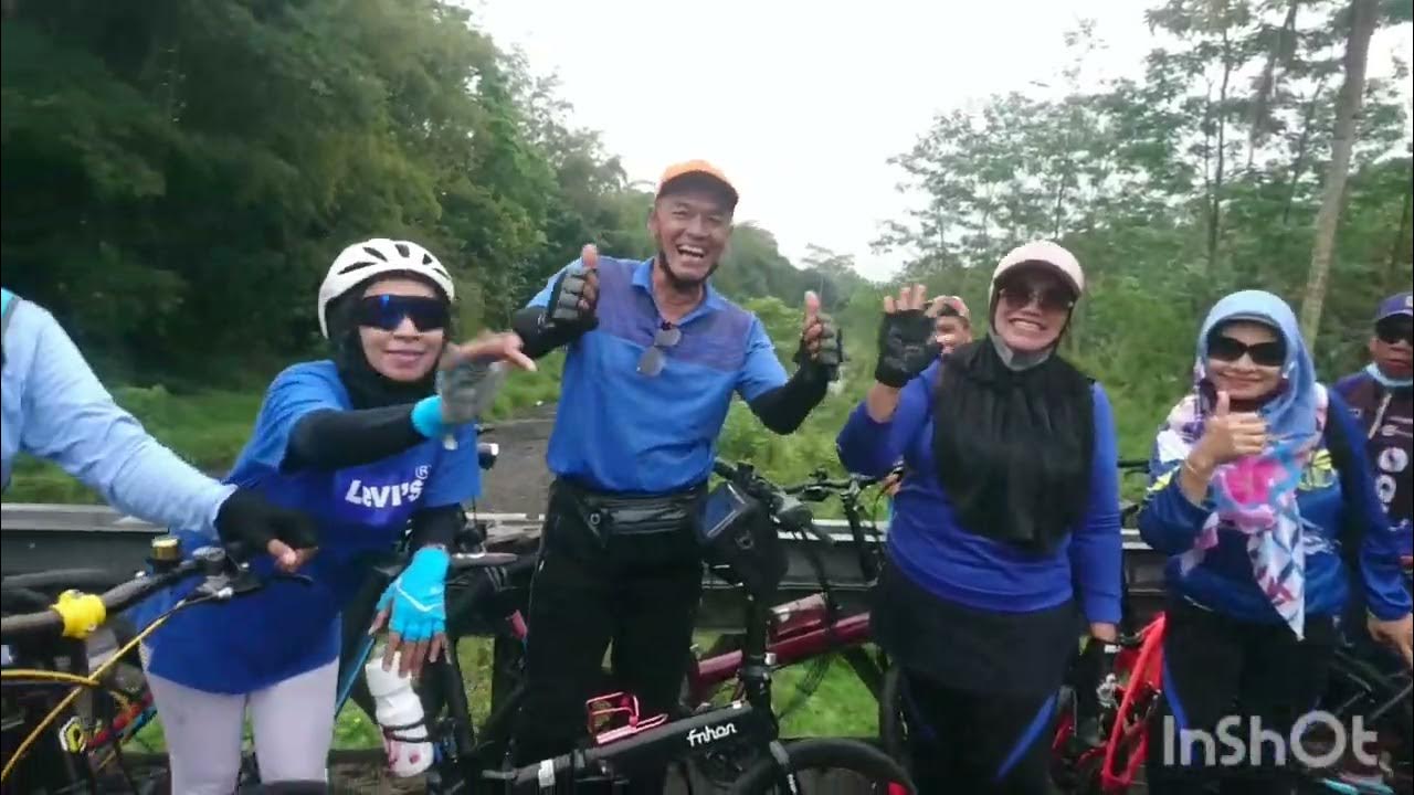 Gowes Minggu Pagi #jogja - YouTube