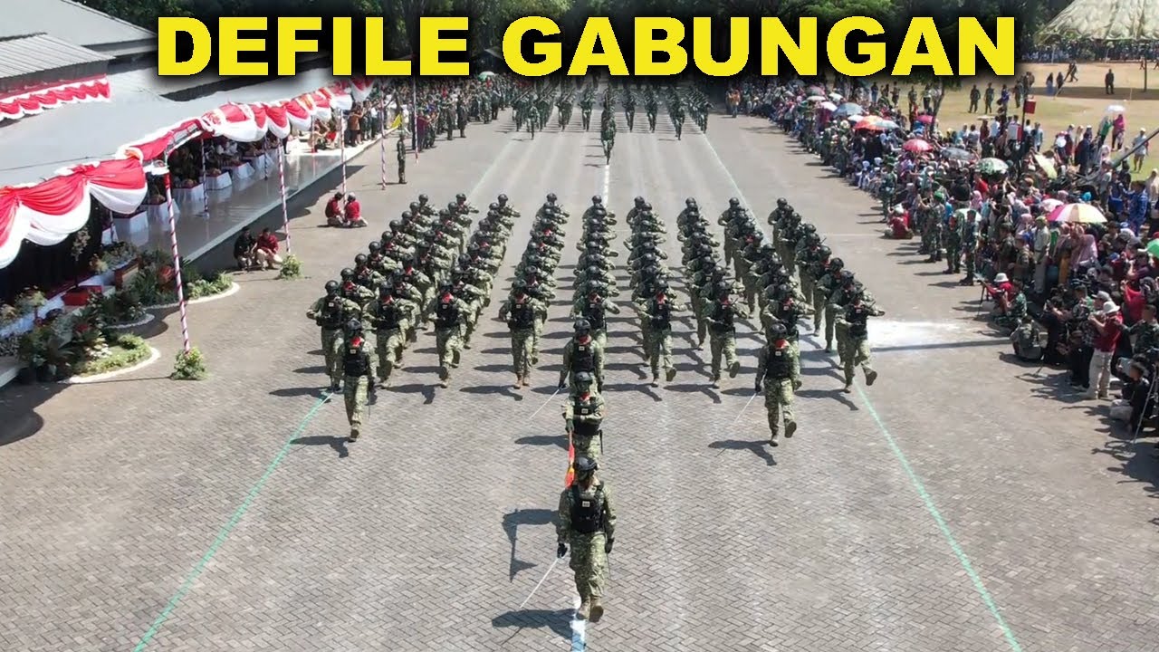 PARADE DEFILE PASUKAN GABUNGAN HUT TNI 2023 (VIDEO DRONE) - YouTube