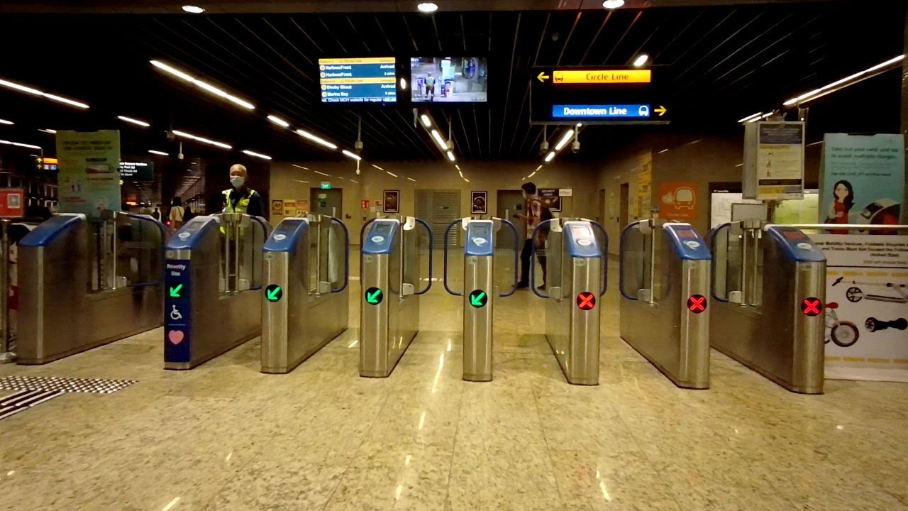 Singapore MRT ride from Botanic Gardens to Marymount train station ...