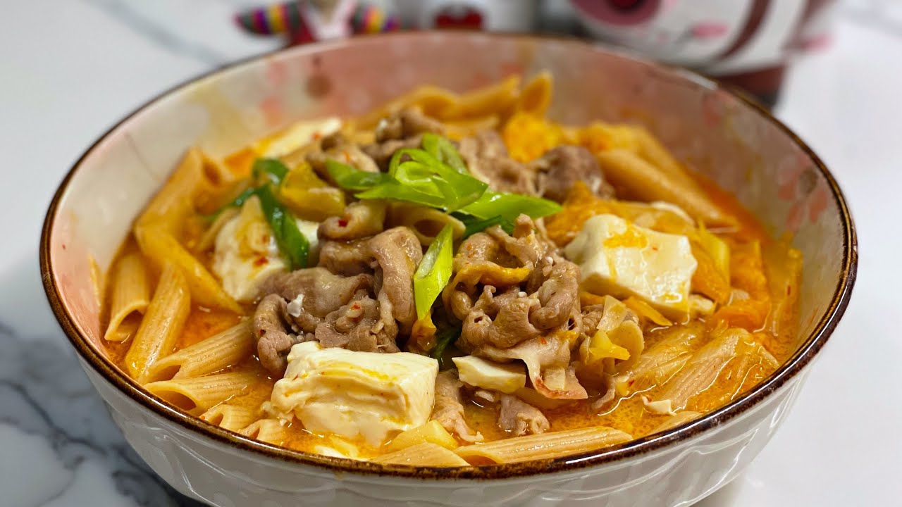 Kimchi Penne Stew One Pot Recipe - One Pot Series In 4K HDR - YouTube