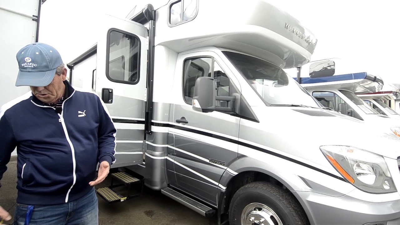 The RV Corral 2019 Winnebago View 524D Stock # NC647 - YouTube