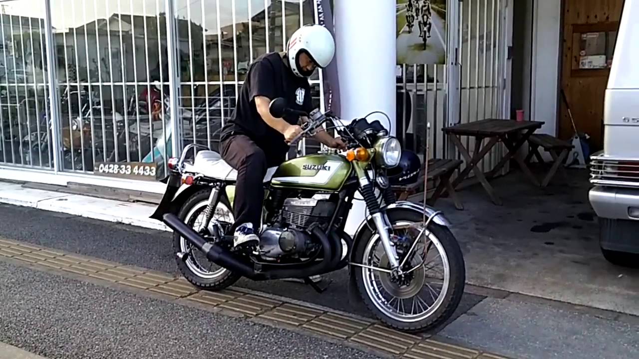 SUZUKI GT380(初度登録45年) スガヤ ステン 絶版 当時 旧車曾 暴走族 - YouTube