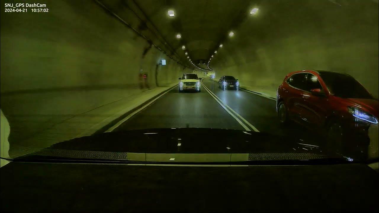 掃描者 SNJ M8S PLUS。雙2k 電子後視鏡 日間進出隧道HDR表現 （後鏡） - YouTube