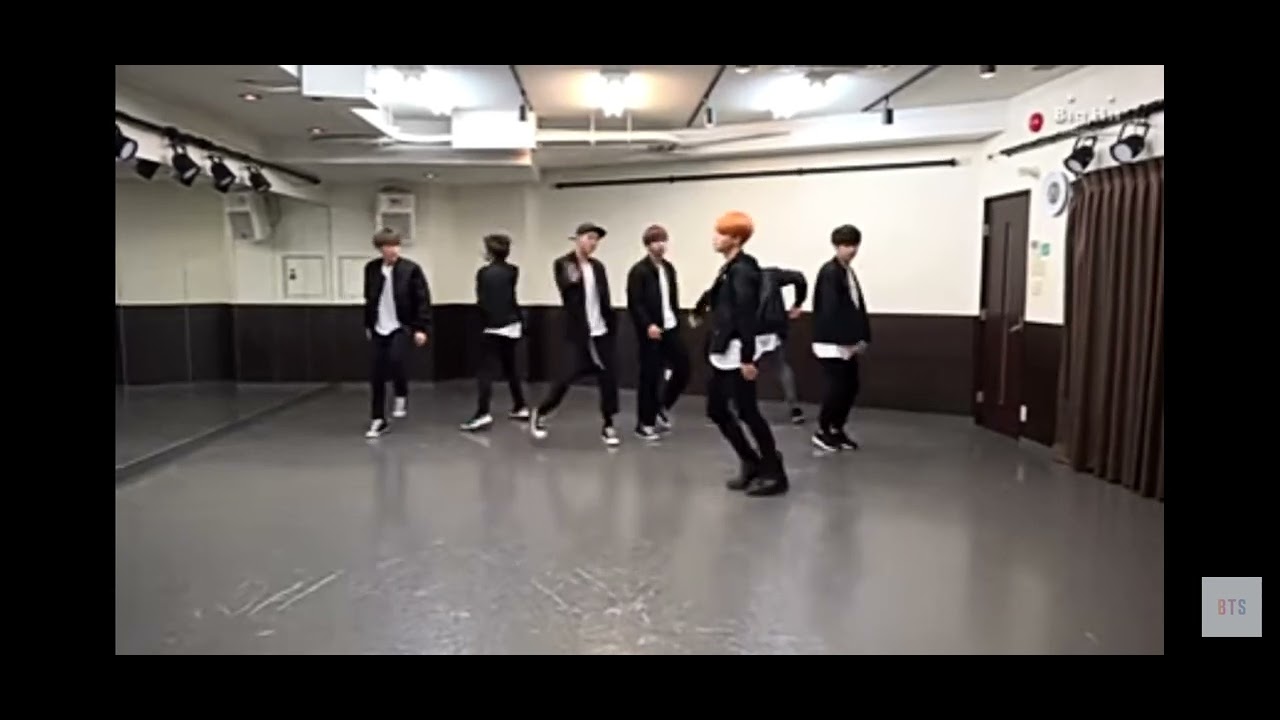 bts run song - YouTube