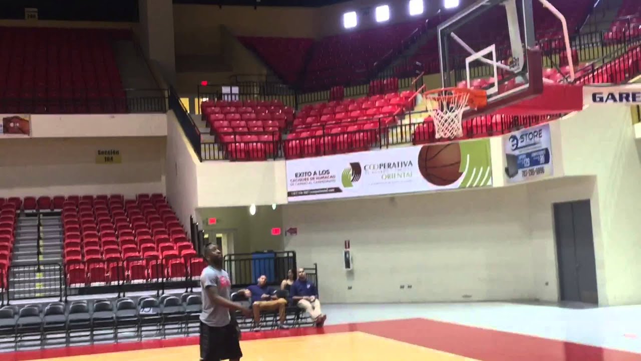 Carlos Strong BSNPR workout with Brian Macon - YouTube
