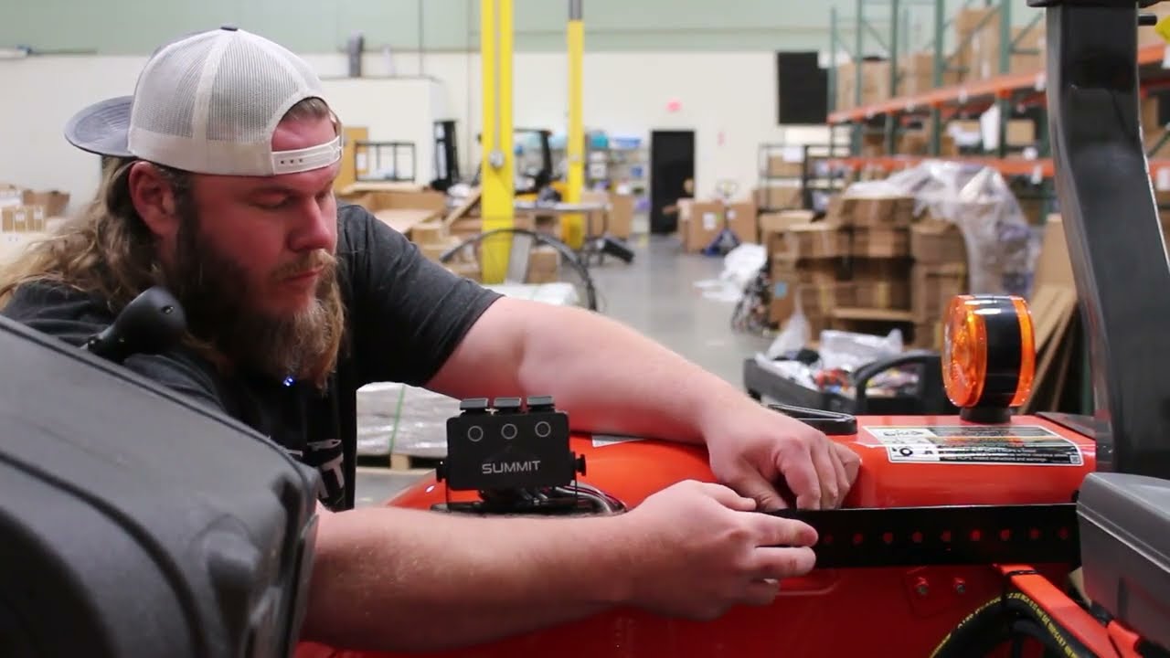 Summit Hydraulics Kubota L4701 Front Third Function & Rear Remote Kit ...