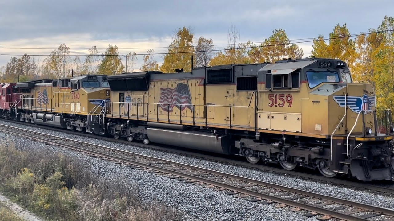 CP 234 Belleville Sub - UP Lead + Duo - 10/25/22 - YouTube