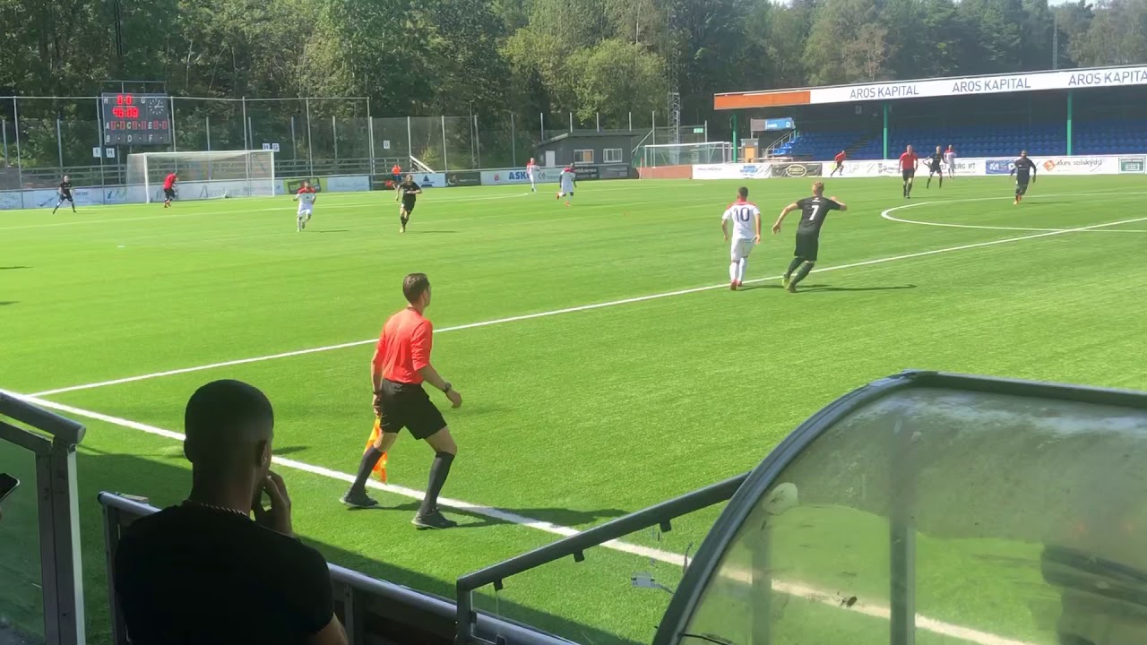 Abiodun Sulaimon in Assyriska Bk vs Hittarps IK - YouTube