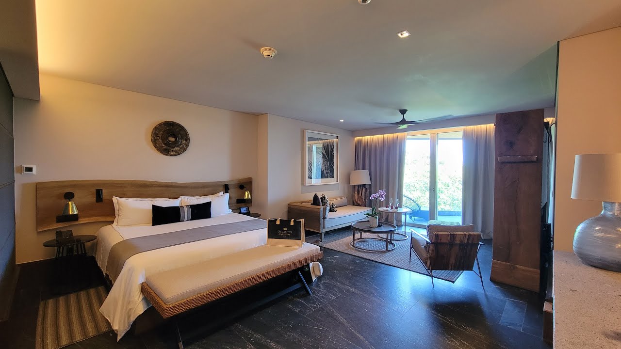 Impression Moxché by Secrets - Signature Suite Ocean View King - YouTube