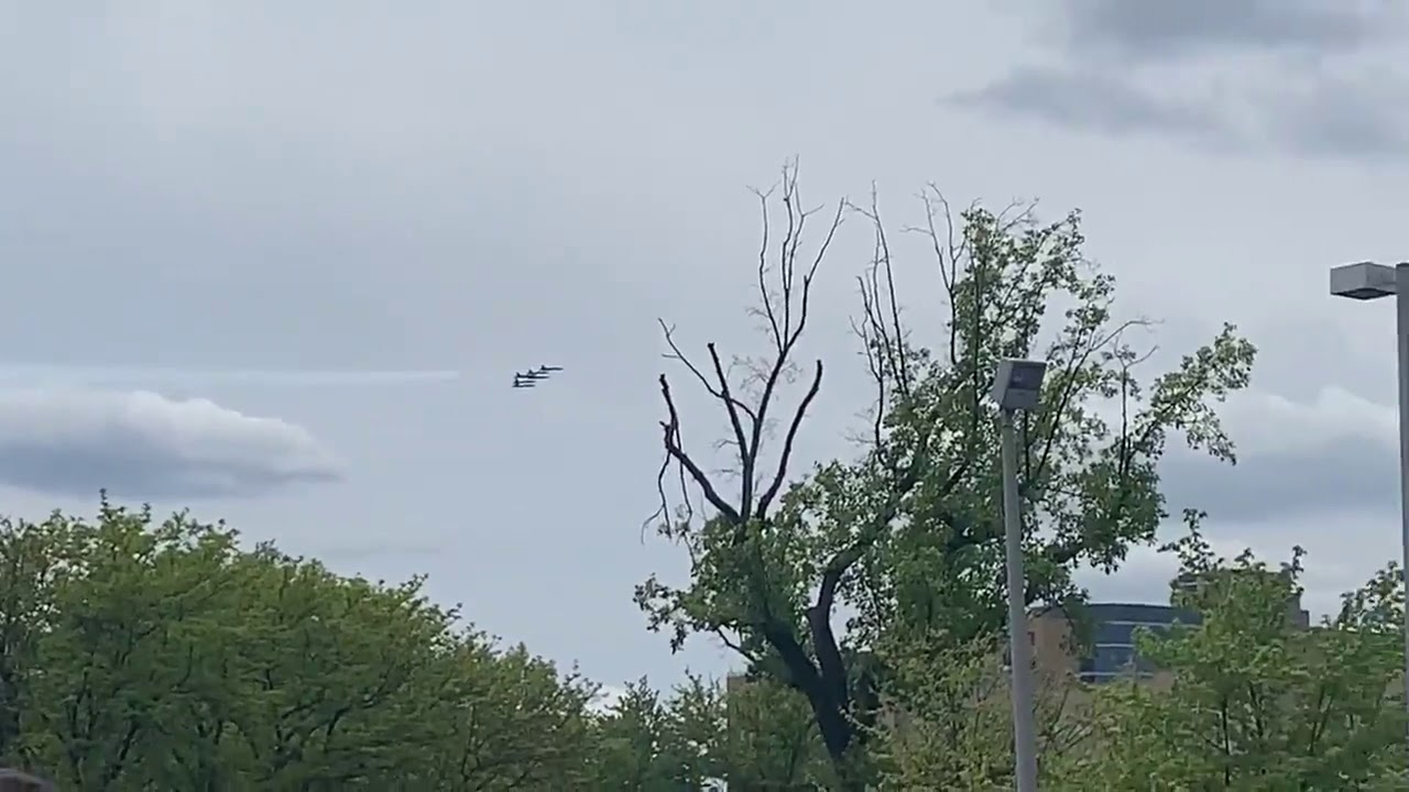 Blue Angels fly over downtown Indianapolis for America Strong - YouTube