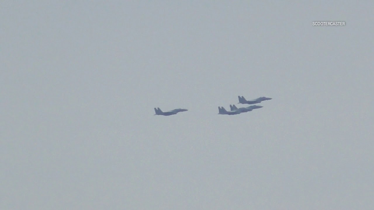 Fighter Jets flyover US Open - YouTube