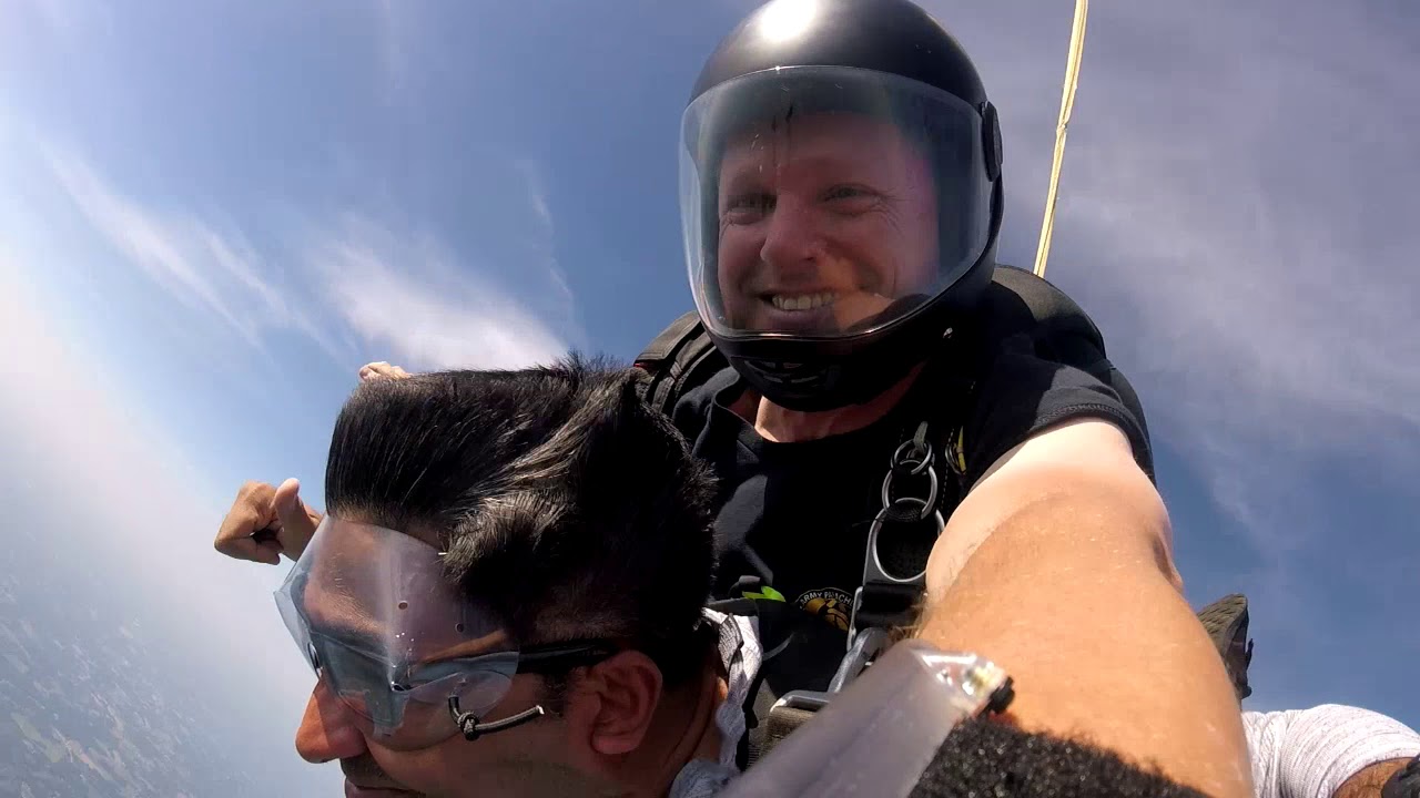 Nikhil R Triangle Skydiving Center video - YouTube