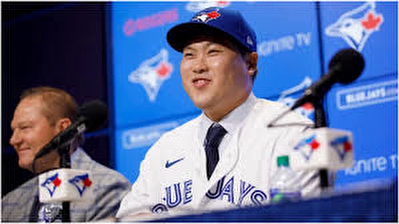 Toronto Blue Jays off season Additions so far. Signed Ryu, Shaw, Roark ...