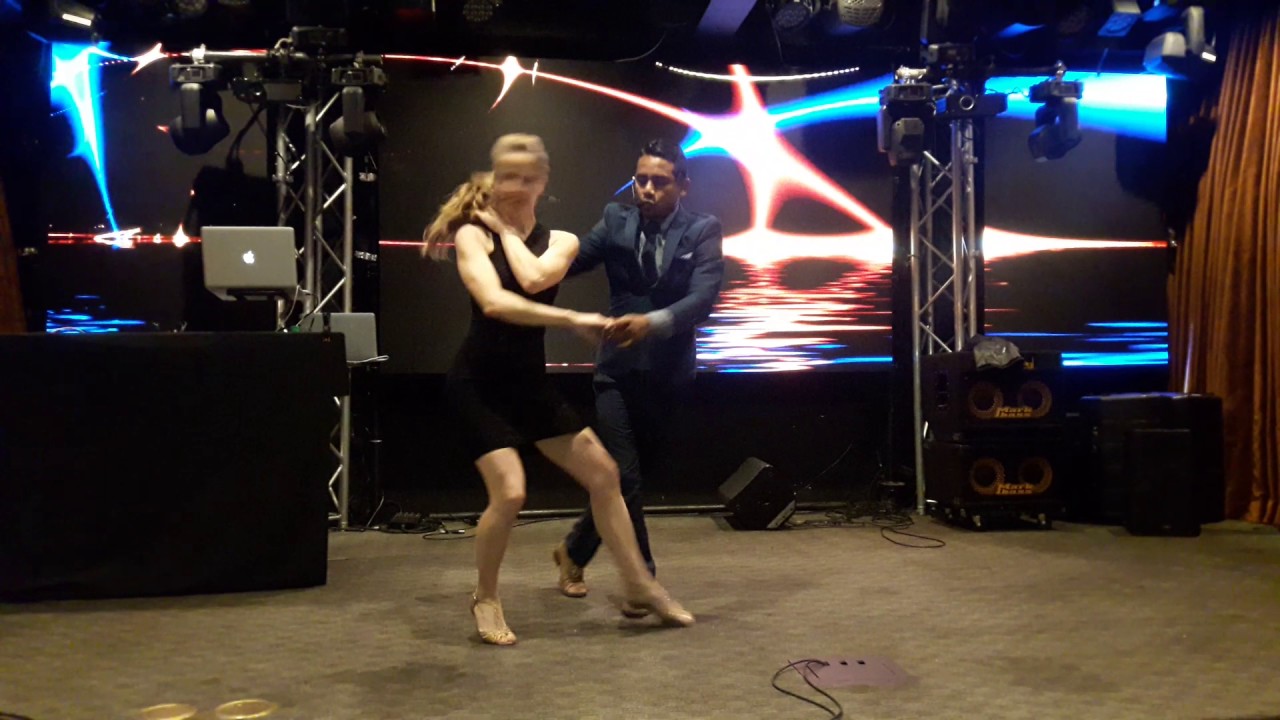 Salseros-LA / Salsa Intermediate Pattern, Bogies 7/26/17 - YouTube