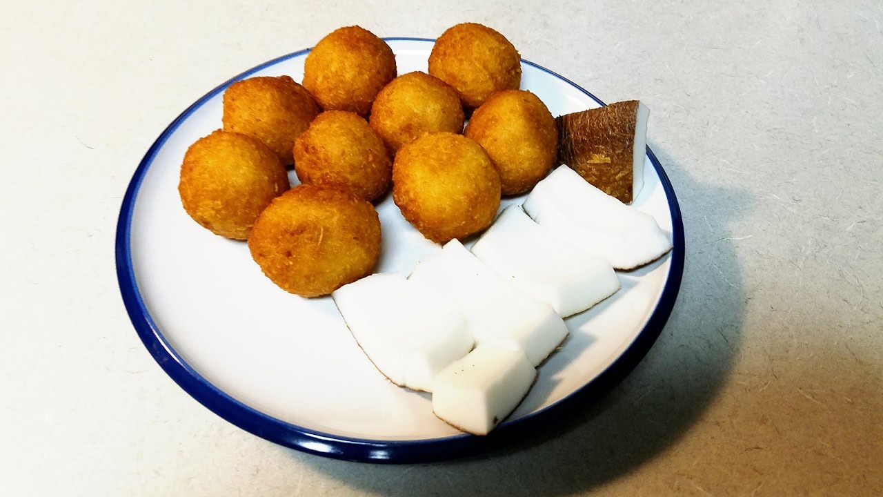 Cassava Krakro - Agbeli Bankye (Fried Grated Cassava) - YouTube