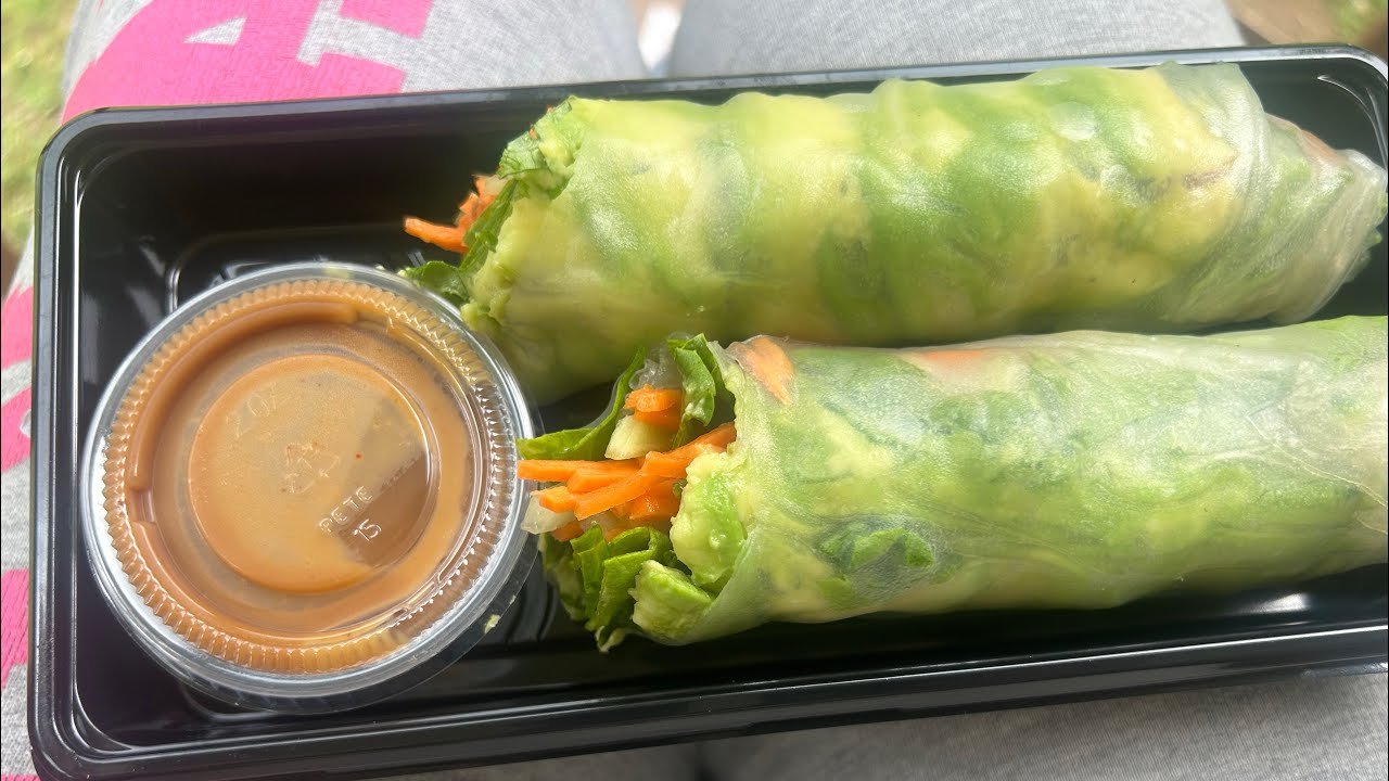 Eat With Me 🥑 Avocado Spring Roll🥑 So Delicious 😋 With Peanut Sauce ...