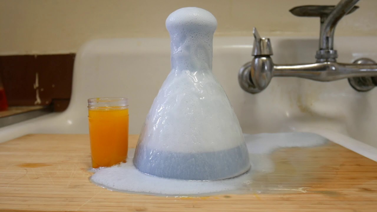 Volcano Experiment #1 Blue & Orange - YouTube