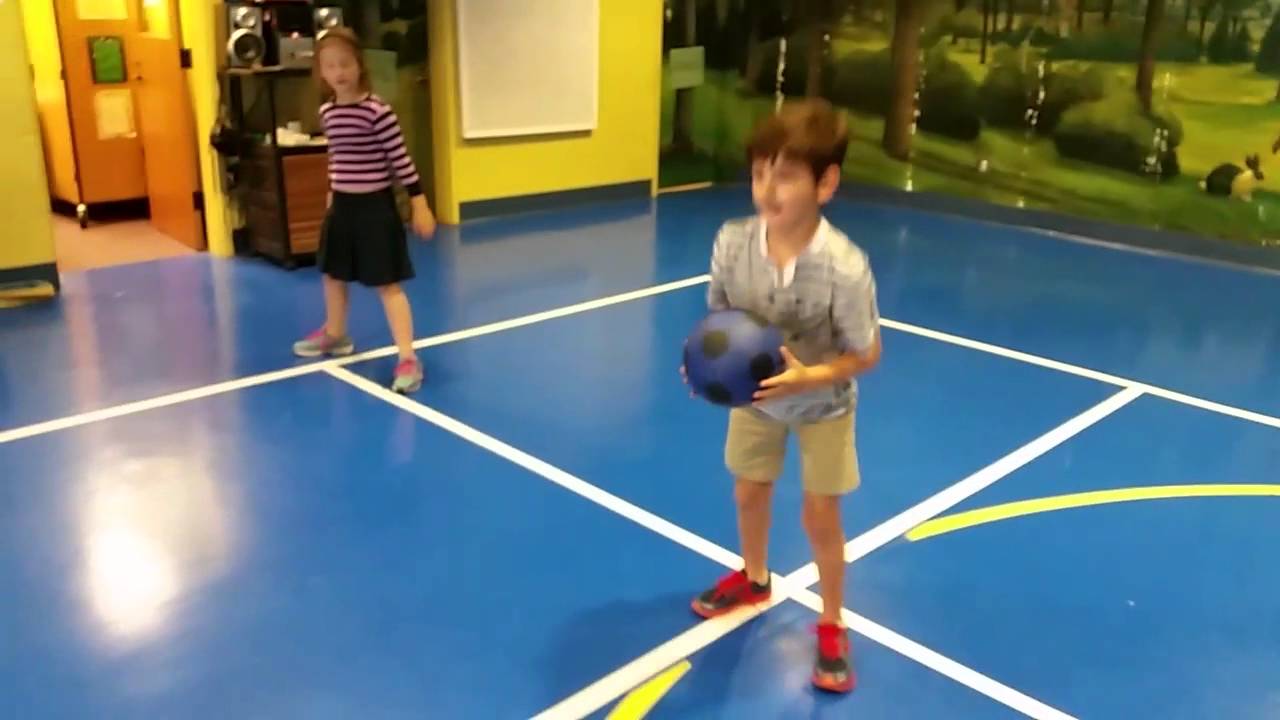 Pivot, Pass, Catch with Squats - YouTube