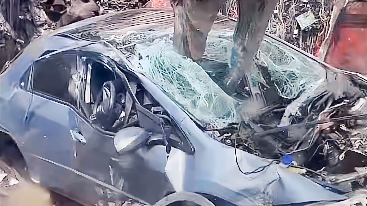 Demolition Derby: Total Destruction of a Honda Civic - YouTube