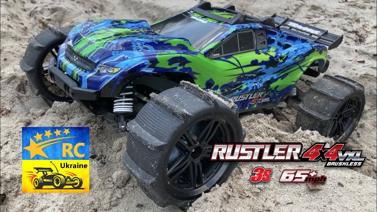 Traxxas Rustler 4x4 vxl on Paddle Tires - YouTube