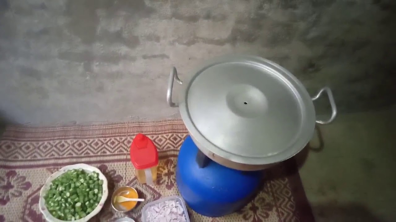 Cooking Green Chili Phindi Recipe. - YouTube