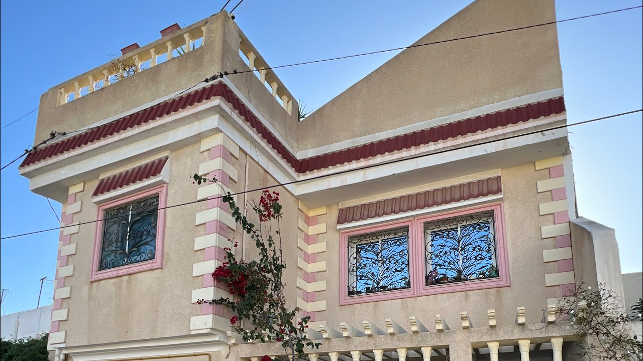 عرض مميز و حصري في وسط لبلاد الحمامات بجنب البرج الأزرق بقيمة 365 الف ...