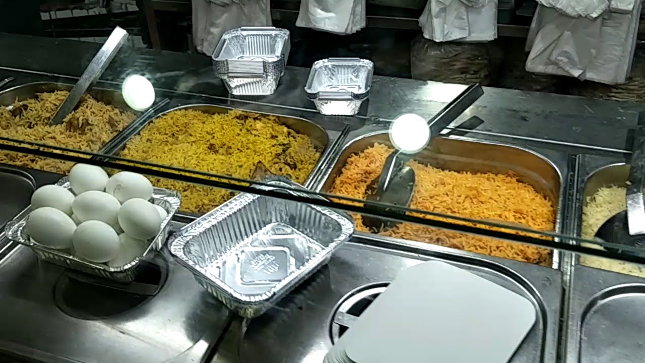 Indonesian fast food at Madinah - YouTube