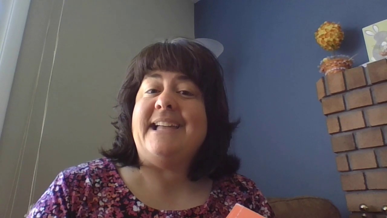 Mrs. Duffy reads! (4) - YouTube
