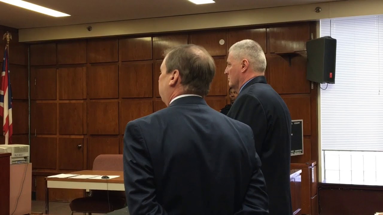 Cleveland police supervisors charged in 2012 chase arraigned - YouTube